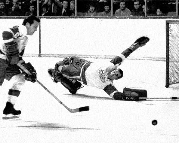 Who Were the Best Full Right Goalies in NHL History?